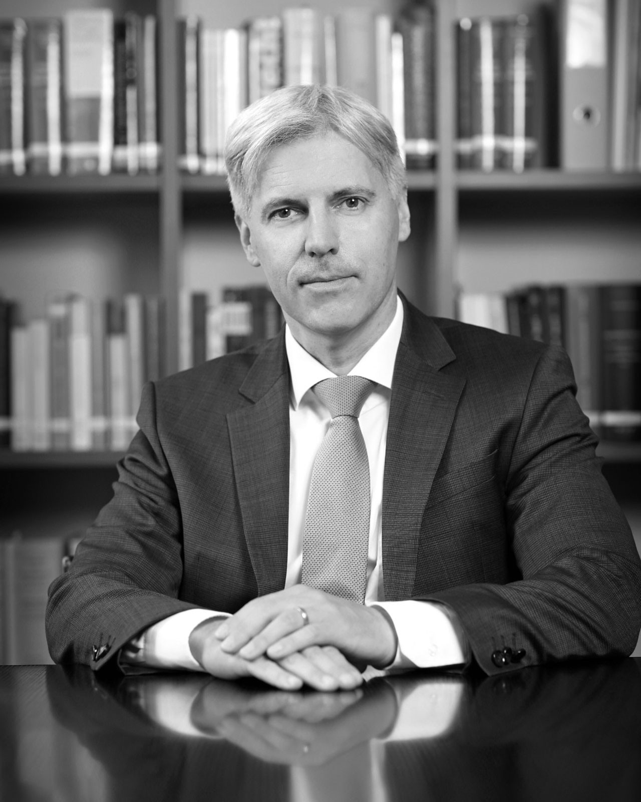 Patrick Fuchs :: Legacon Treuhand Anstalt